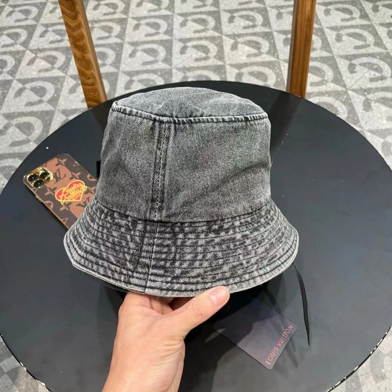 Reasonably priced Louis Vuitton Caps