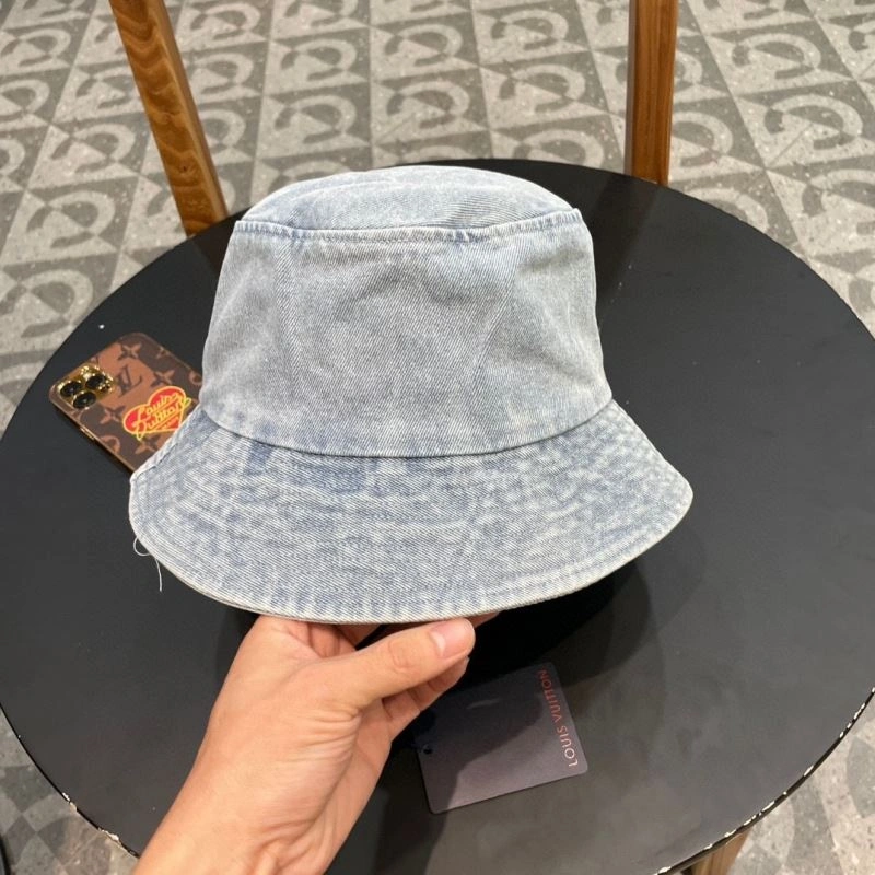 1:1 copy Louis Vuitton Caps