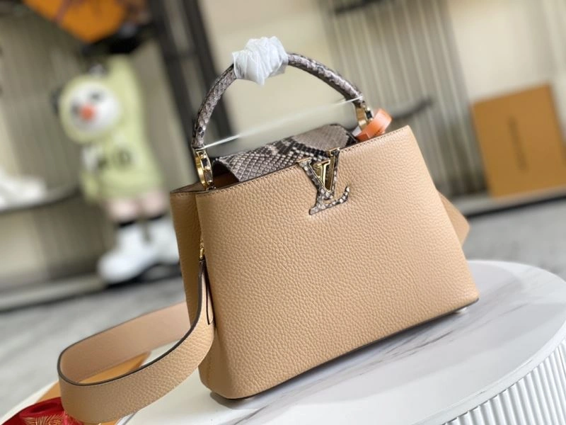High fidelity Louis Vuitton Capucines BB Bags