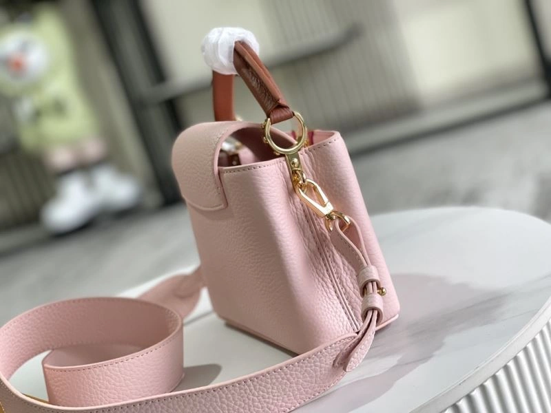 Top match Louis Vuitton Capucines BB Bags