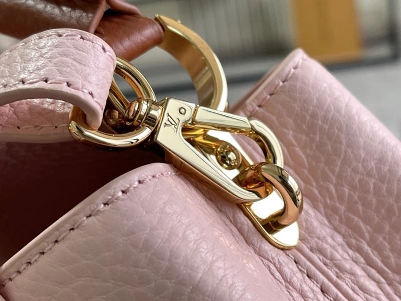 Top match Louis Vuitton Capucines BB Bags