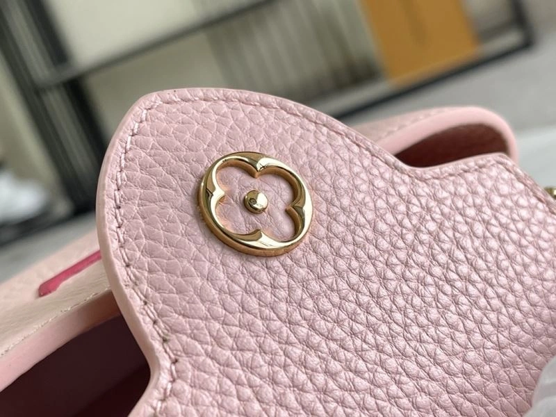 Top match Louis Vuitton Capucines BB Bags