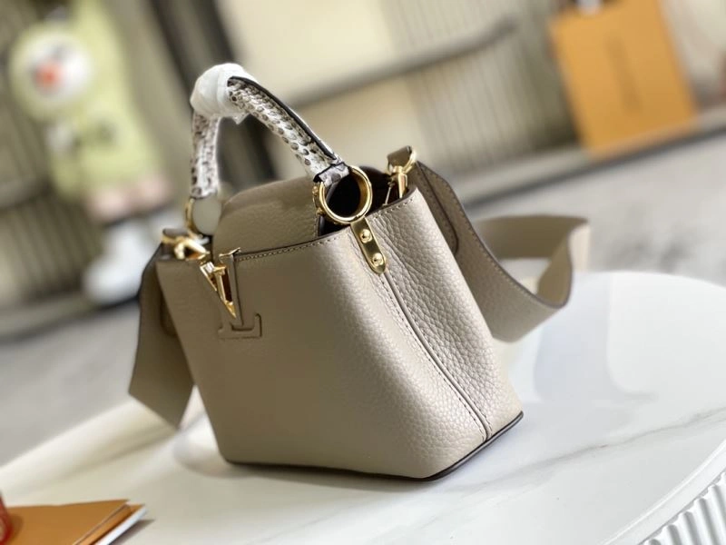 Mirror quality Louis Vuitton Capucines BB Bags