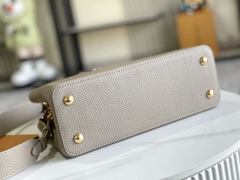 Official Louis Vuitton Capucines BB Bags