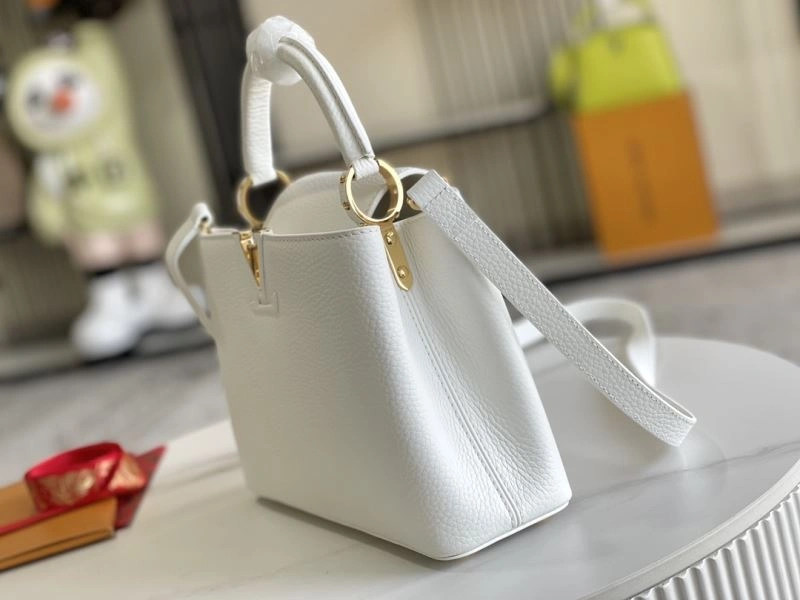 Real Louis Vuitton Capucines BB Bags