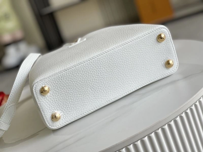 Real Louis Vuitton Capucines BB Bags