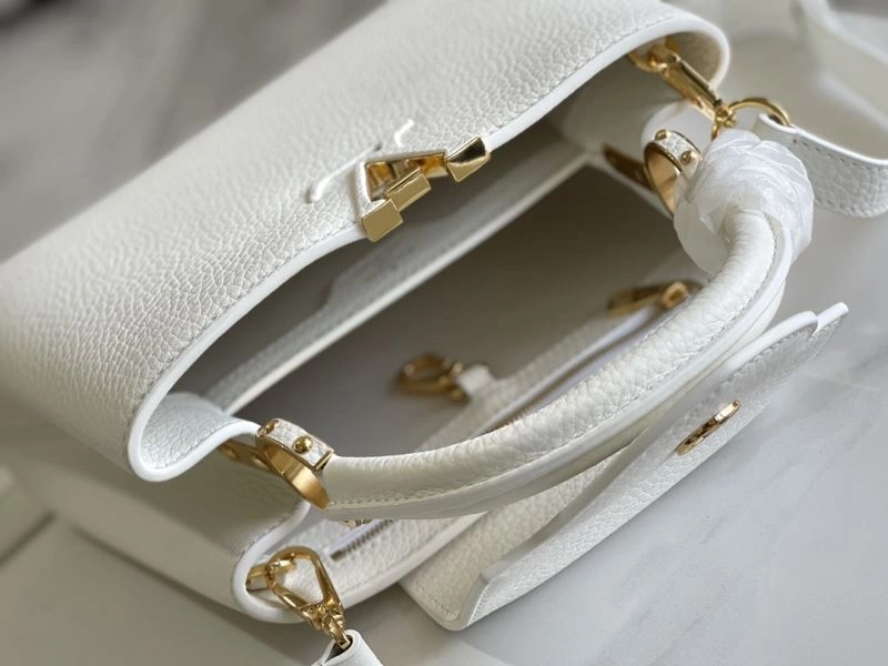 Real Louis Vuitton Capucines BB Bags