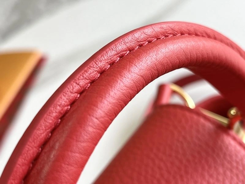 Cut-rate Louis Vuitton Capucines BB Bags