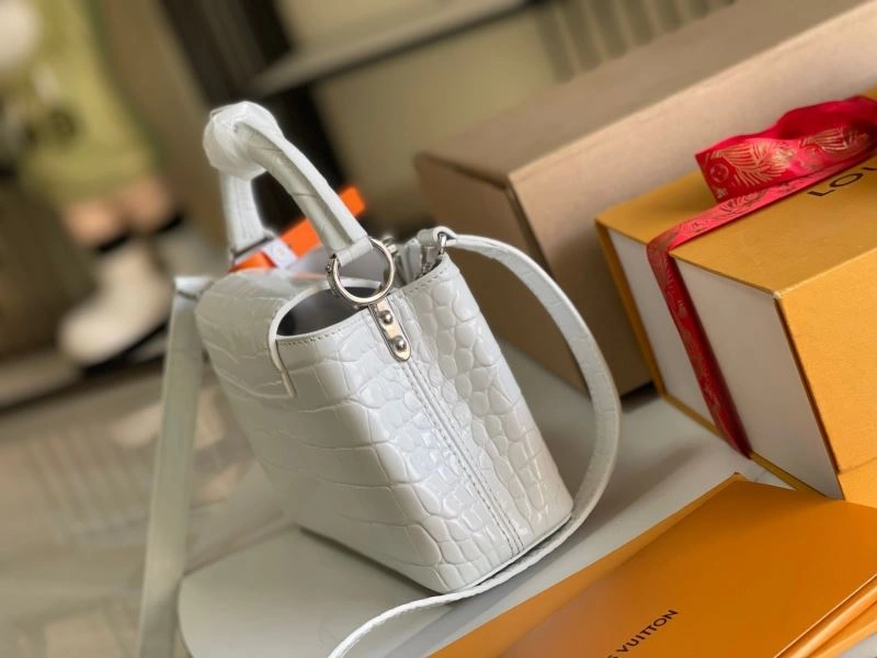 1:1 copy Louis Vuitton Capucines BB Bags