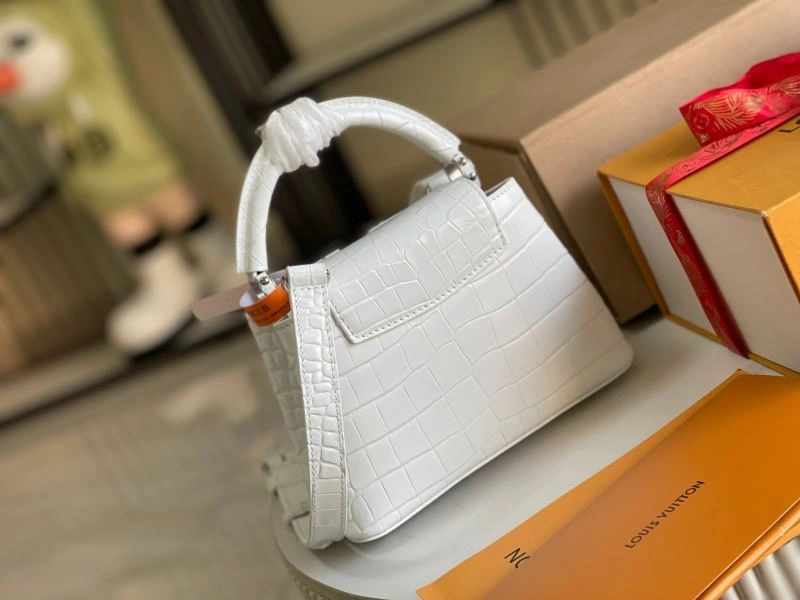 1:1 copy Louis Vuitton Capucines BB Bags
