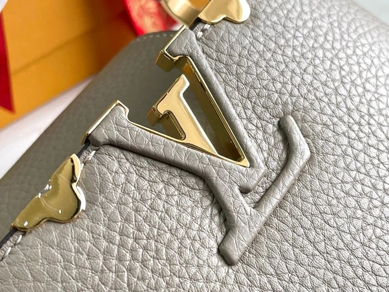 Inexpensive Louis Vuitton Capucines BB Bags