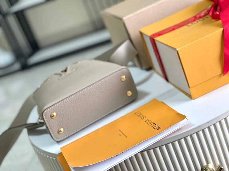 Inexpensive Louis Vuitton Capucines BB Bags