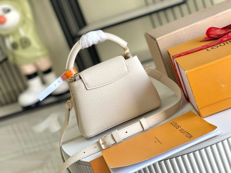 Reasonably priced Louis Vuitton Capucines BB Bags