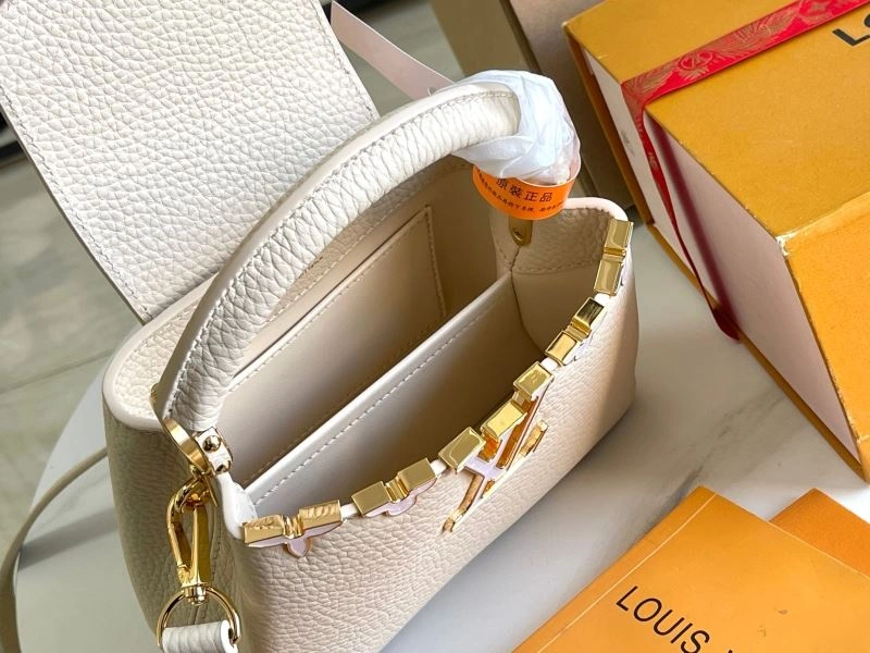 Reasonably priced Louis Vuitton Capucines BB Bags
