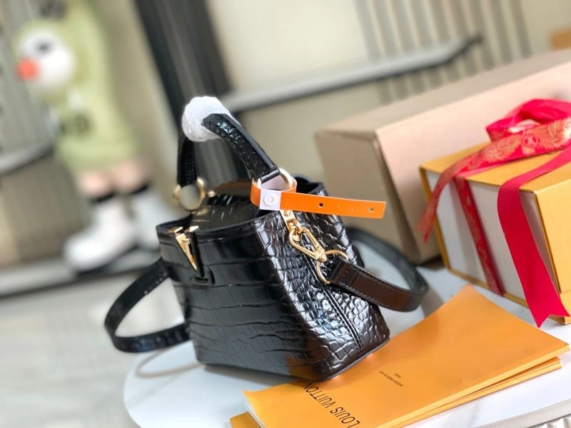 Cut-rate Louis Vuitton Capucines BB Bags