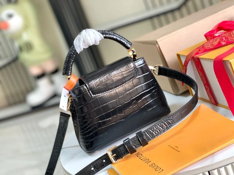 Cut-rate Louis Vuitton Capucines BB Bags