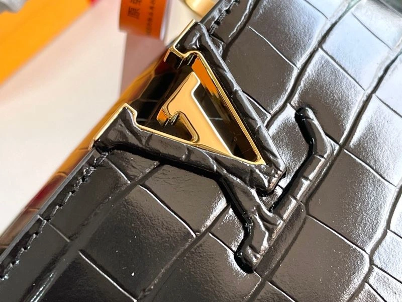 Cut-rate Louis Vuitton Capucines BB Bags