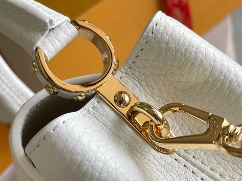 Real Louis Vuitton Capucines BB Bags