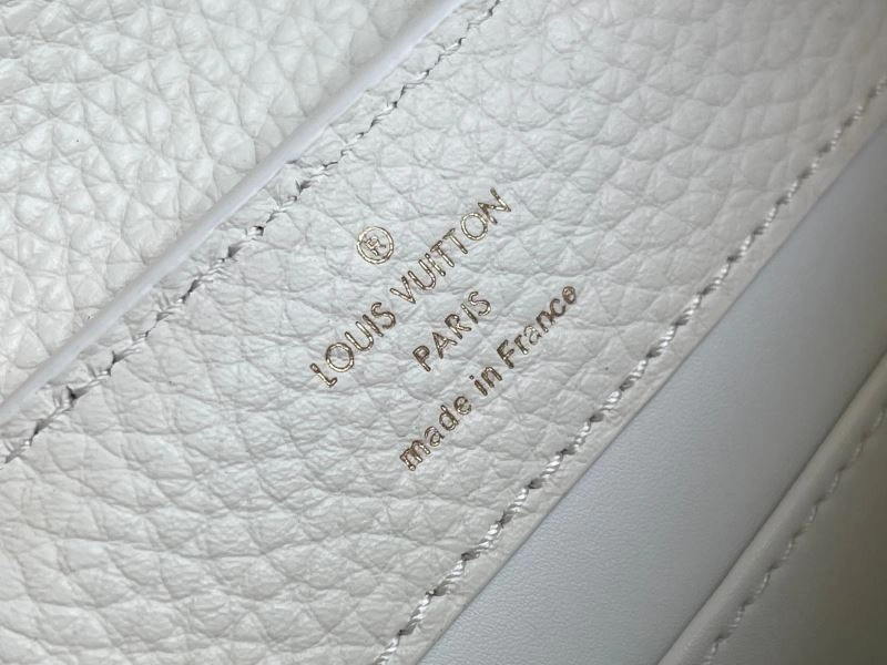 Real Louis Vuitton Capucines BB Bags