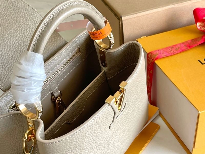 Affordable Louis Vuitton Capucines BB Bags
