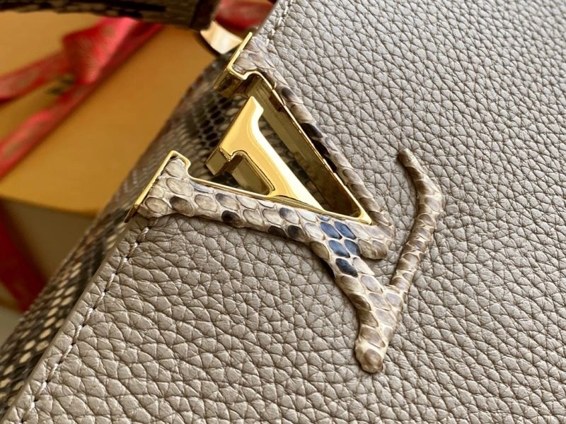Exact replica Louis Vuitton Capucines BB Bags