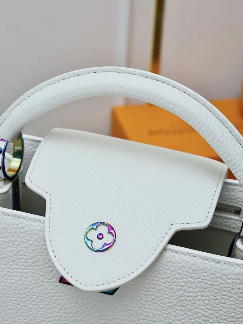 Mirror quality Louis Vuitton Capucines BB Bags