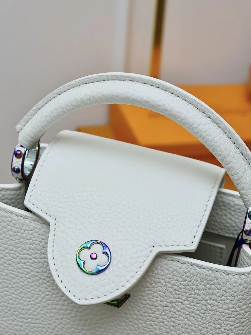 Reasonably priced Louis Vuitton Capucines BB Bags