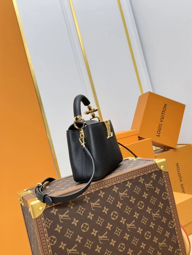 Top match Louis Vuitton Capucines BB Bags