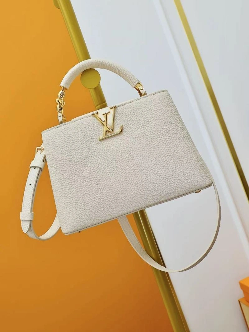 Cut-rate Louis Vuitton Capucines BB Bags