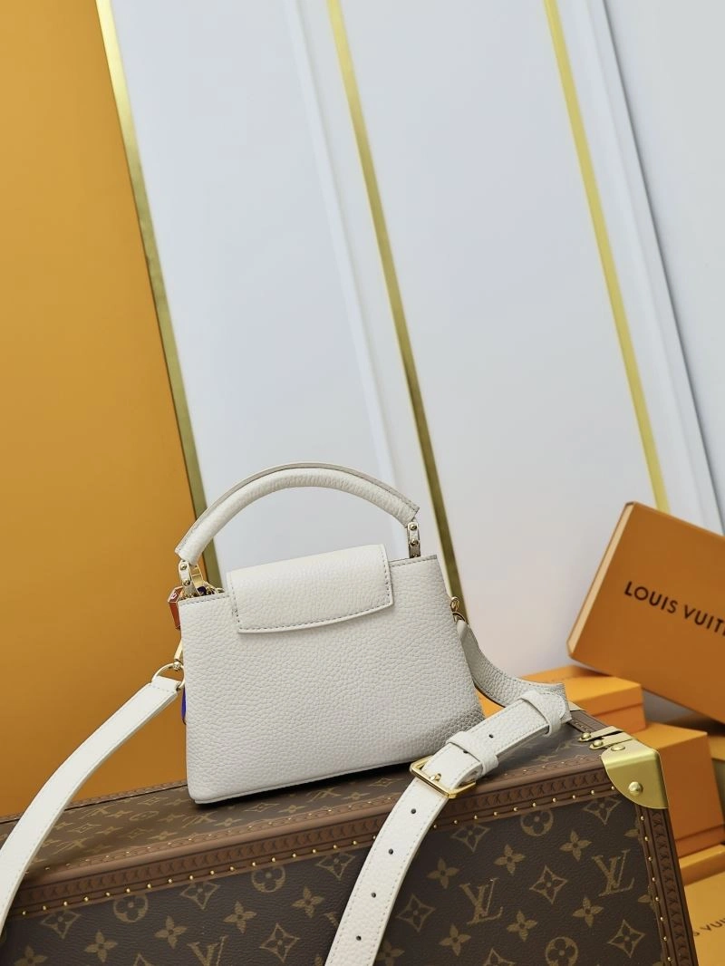 Exact replica Louis Vuitton Capucines BB Bags