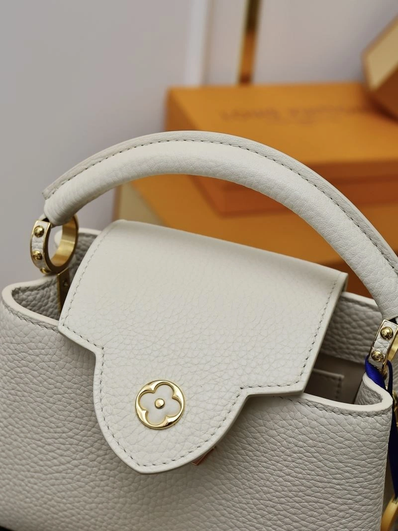 Exact replica Louis Vuitton Capucines BB Bags