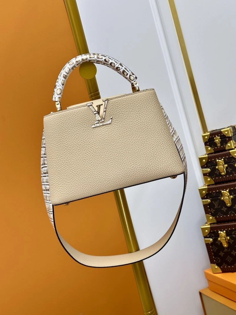Top mirror Louis Vuitton Capucines BB Bags