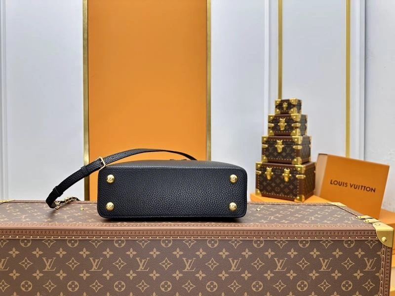 Brand-original Louis Vuitton Capucines BB Bags