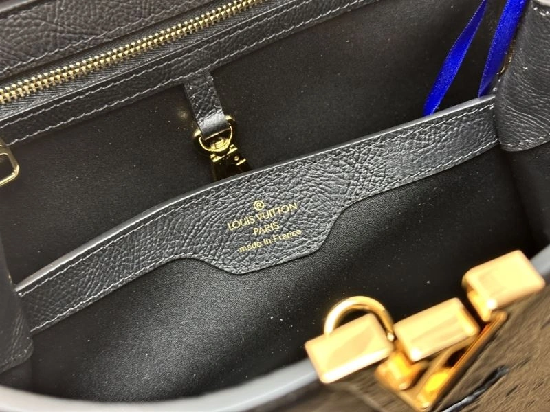 Real Louis Vuitton Capucines BB Bags