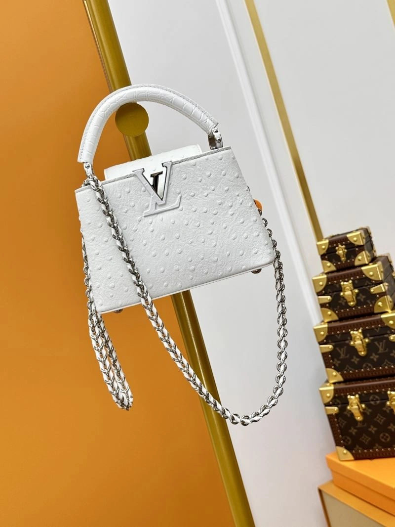 Bargain Louis Vuitton Capucines BB Bags