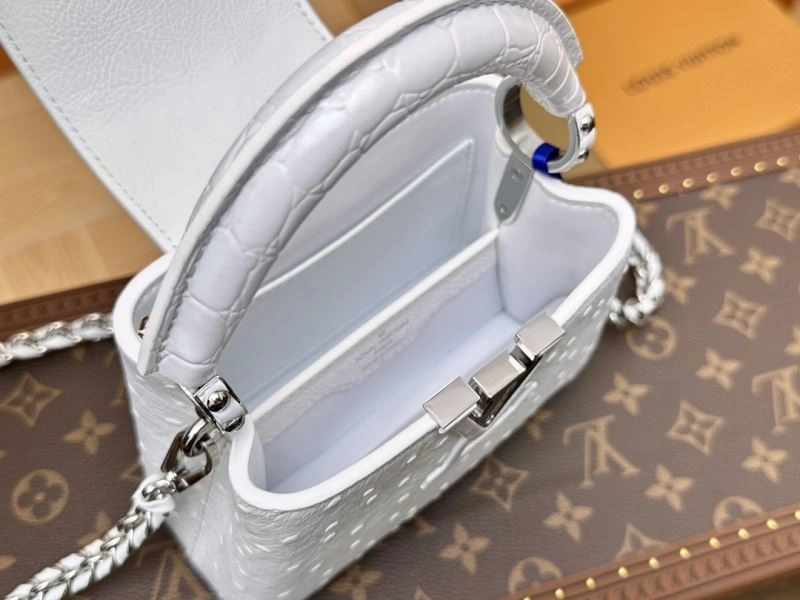 Real Louis Vuitton Capucines BB Bags