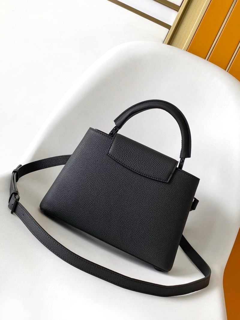 Top mirror Louis Vuitton Capucines BB Bags