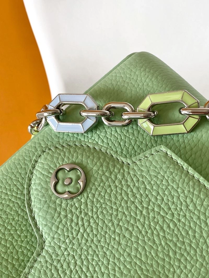 Cut-rate Louis Vuitton Capucines BB Bags