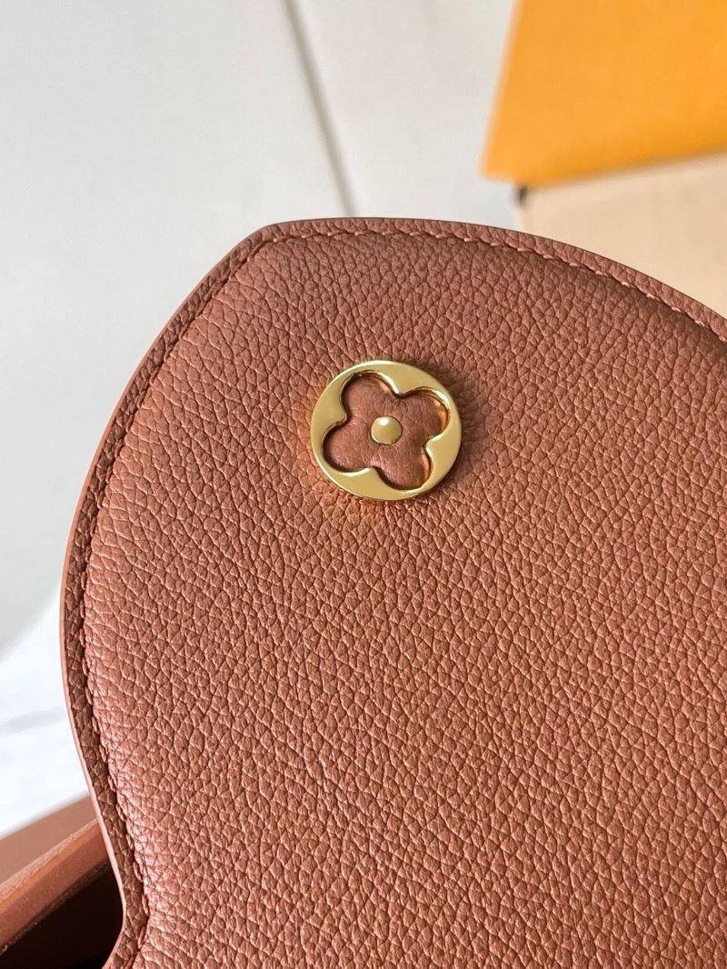 Mirror quality Louis Vuitton Capucines BB Bags