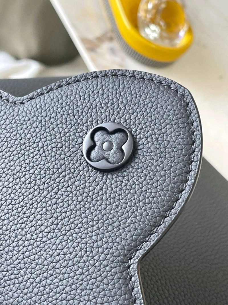 Brand-original Louis Vuitton Capucines BB Bags