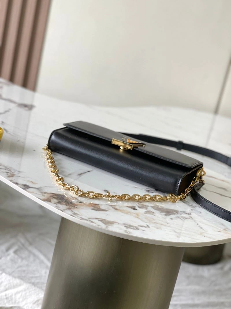 Official Louis Vuitton Capucines BB Bags