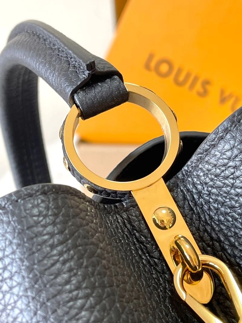 Bargain Louis Vuitton Capucines BB Bags