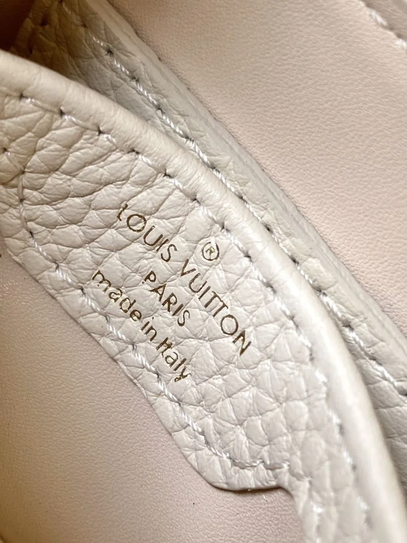 Low-cost Louis Vuitton Capucines BB Bags