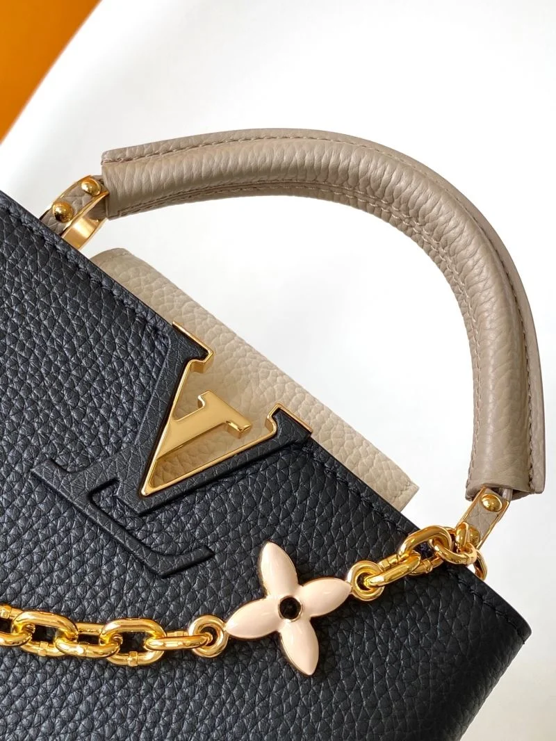 Mirror quality Louis Vuitton Capucines BB Bags