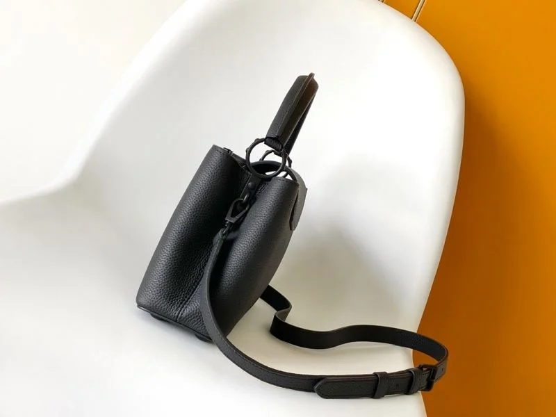 Brand-original Louis Vuitton Capucines BB Bags