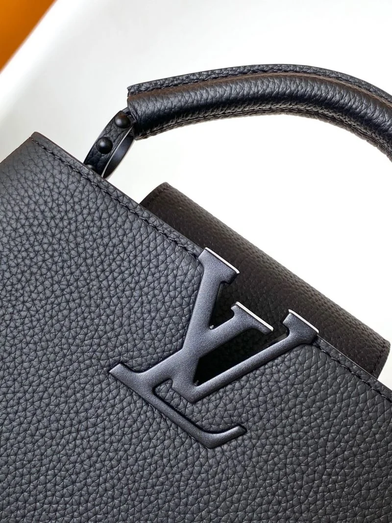 Mirror quality Louis Vuitton Capucines BB Bags