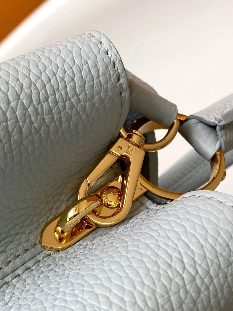 Real Louis Vuitton Capucines BB Bags