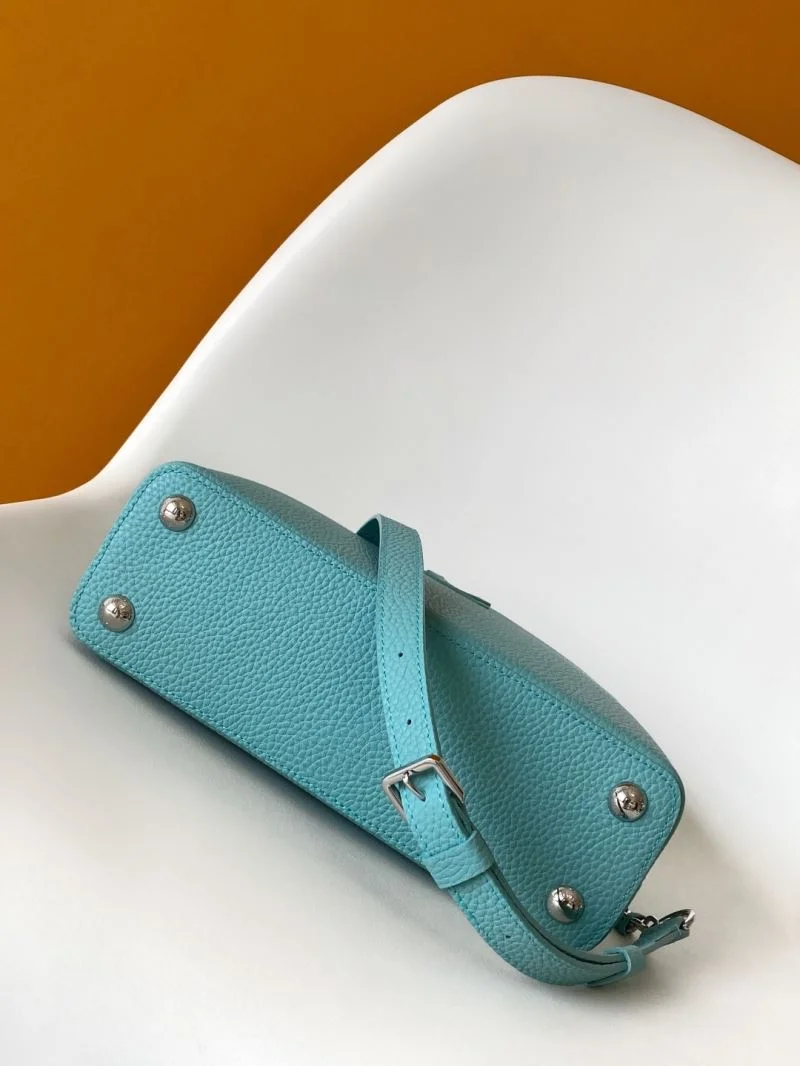 Top match Louis Vuitton Capucines BB Bags