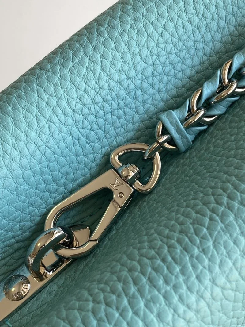Top match Louis Vuitton Capucines BB Bags