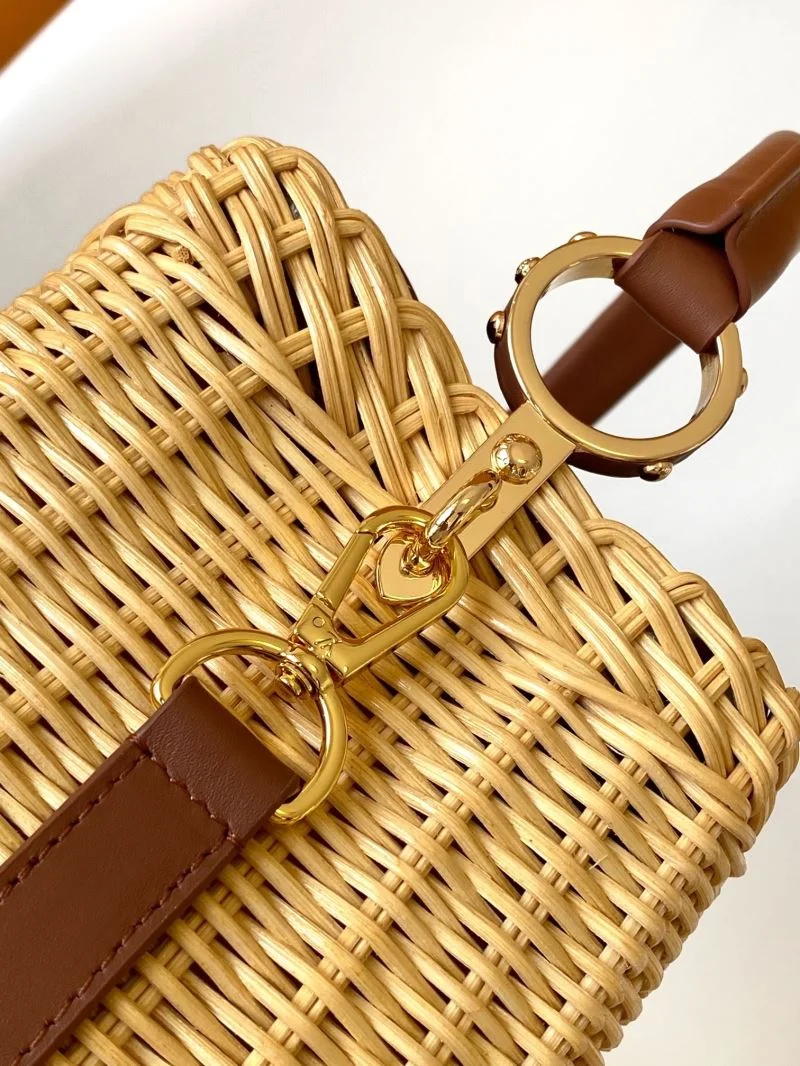 Accurate model Louis Vuitton Capucines BB Bags